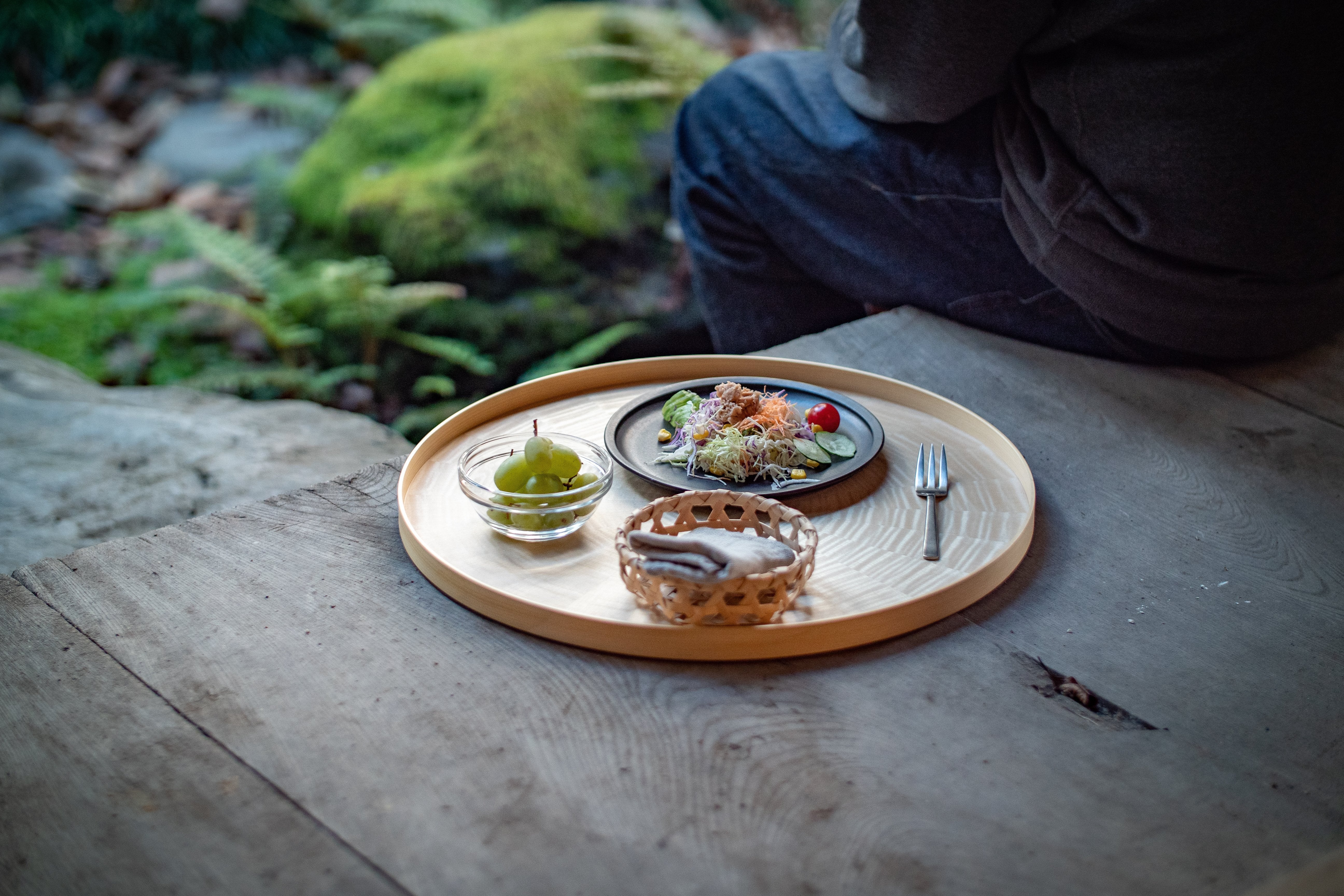 Handmade White Sycamore Round Wooden Tray (L) | High-quality Japanese ...