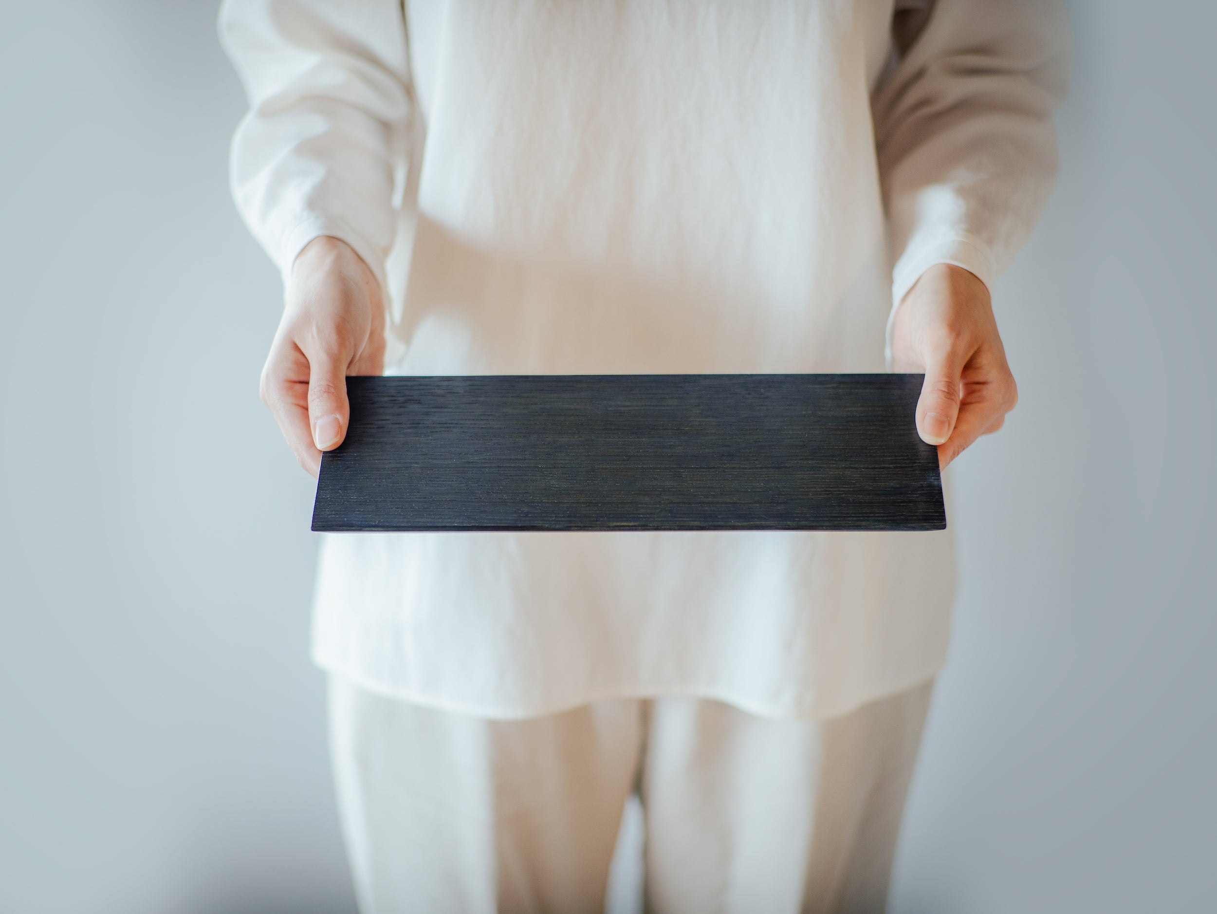 TSUKI-JIRI WOOD PLATE Flat Type Indigo Dye | MORI KOUGEI - Beautiful ...